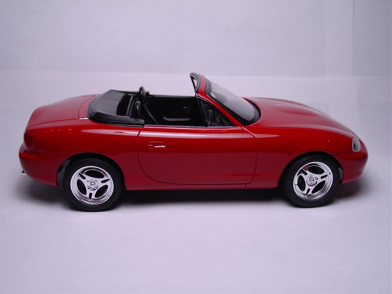 Mazda Second Gen Miata (NB) - Aoshima - Scale importnut.net