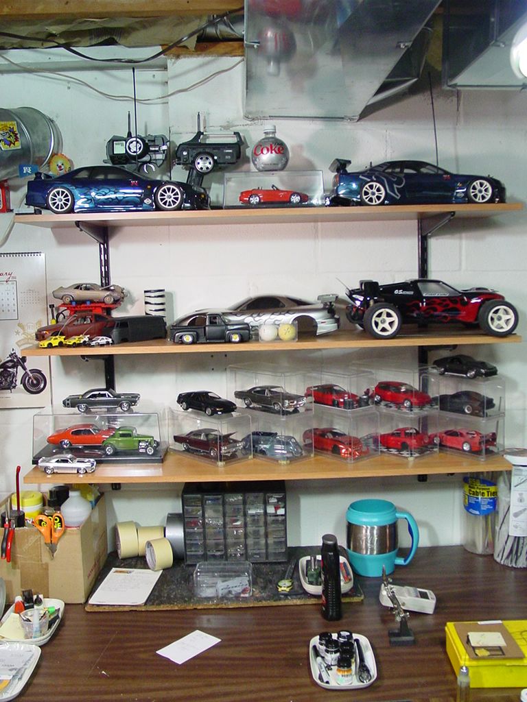 The Bench - 2010 - Scale importnut.net