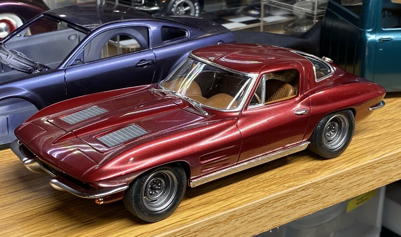 1963 Corvette - Revell - Scale importnut.net