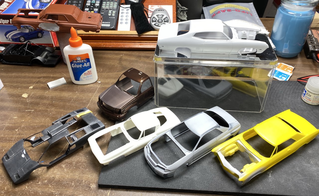 The Bench - March 2020 - Scale importnut.net