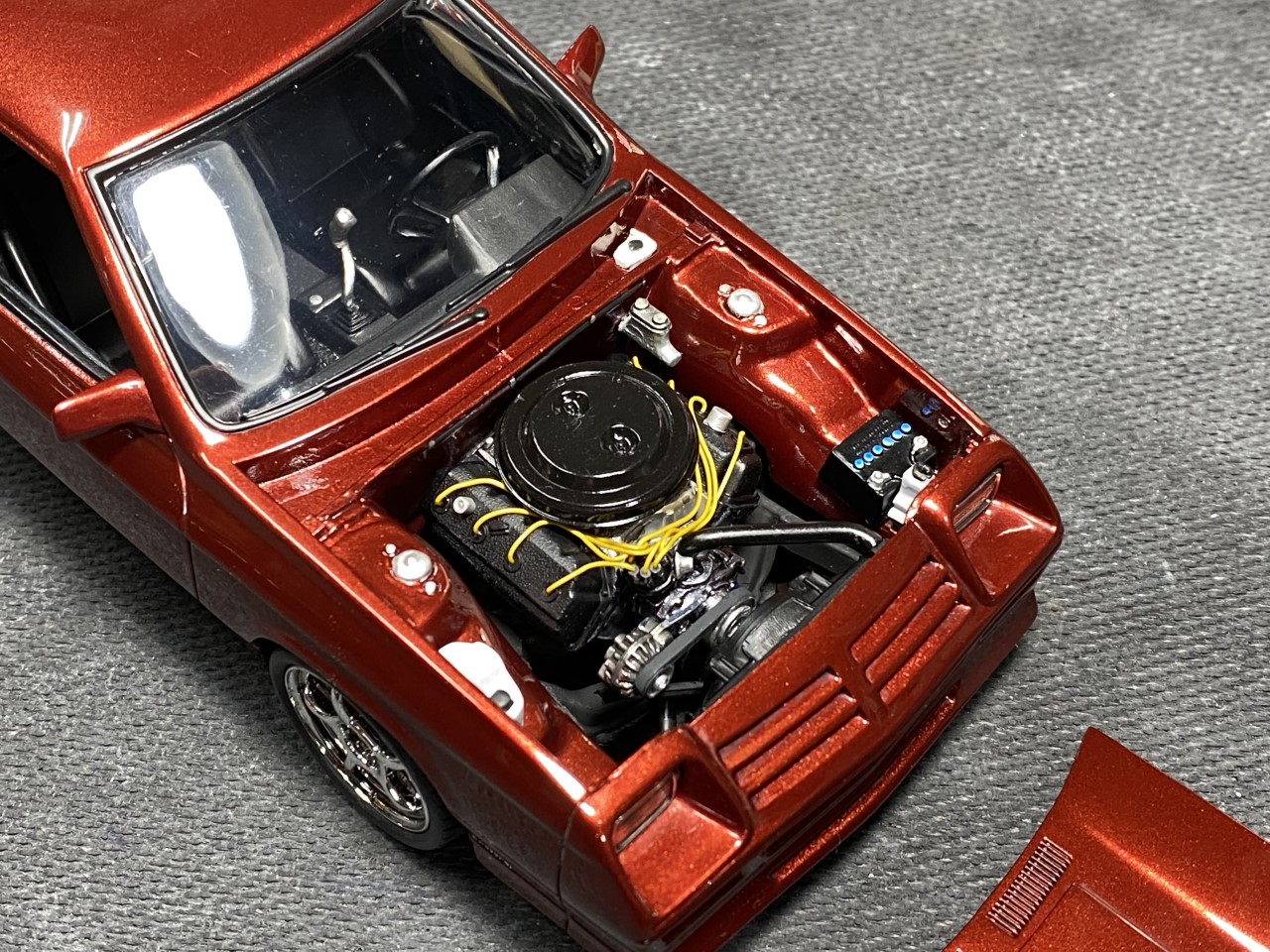 The Bench - October 2020 - Scale importnut.net